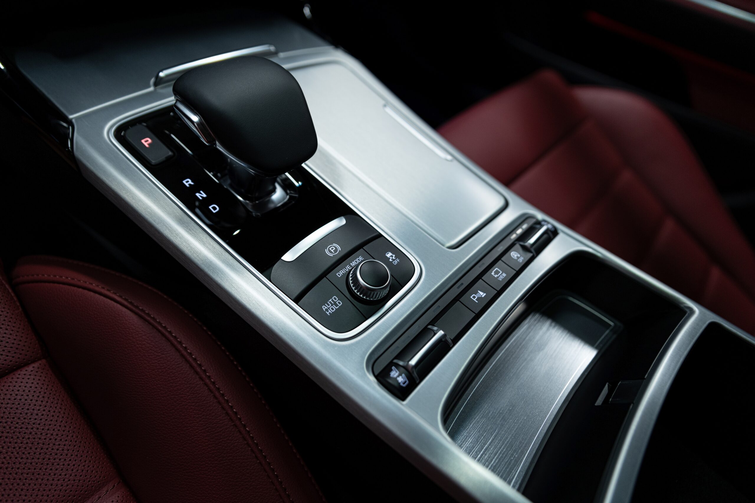 Repairing or Replacing a Mercedes Gear Box: Which is Better