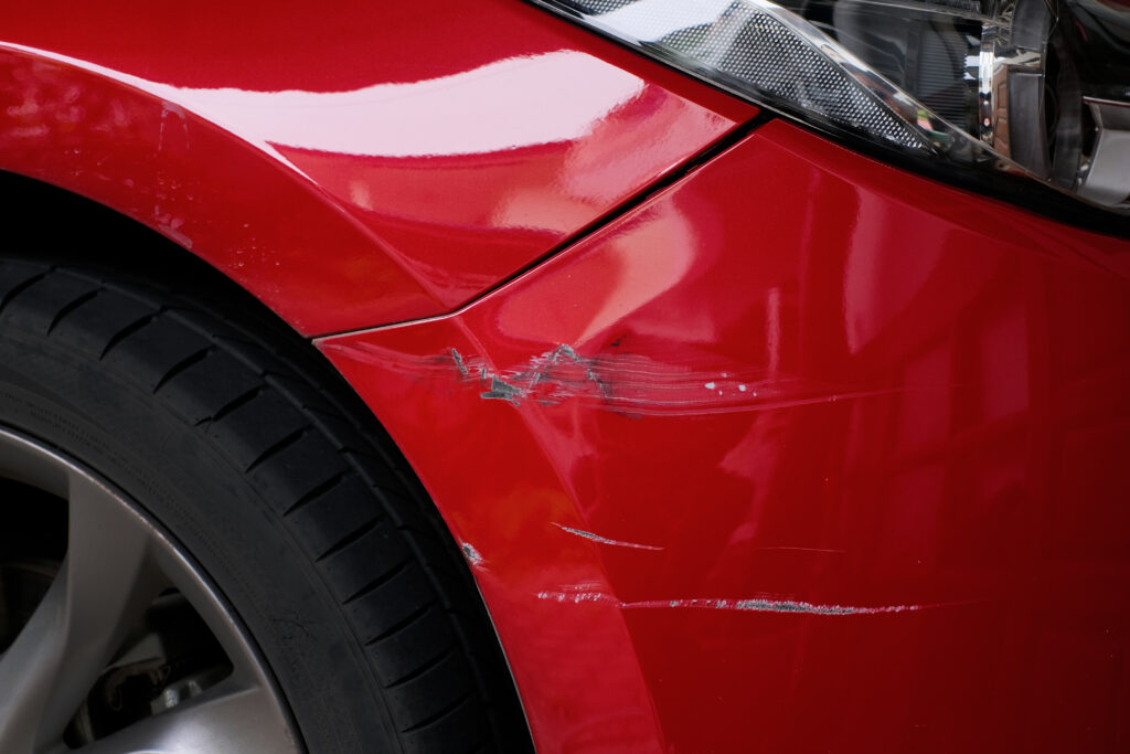 5 Key Signs that Your Mercedes Bumper Needs a Replacement